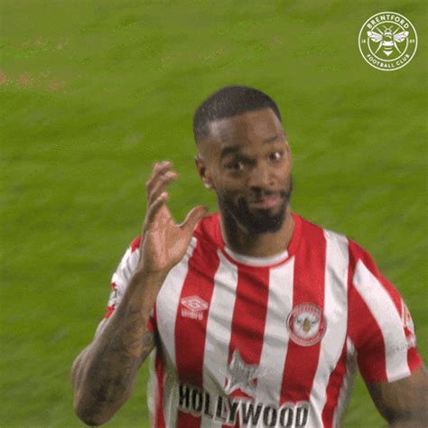 Ivan Toney Twitching Finger Gesture 
