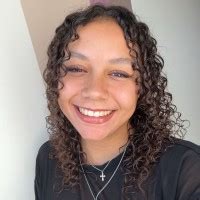 Maëva A Freelance Linkedin