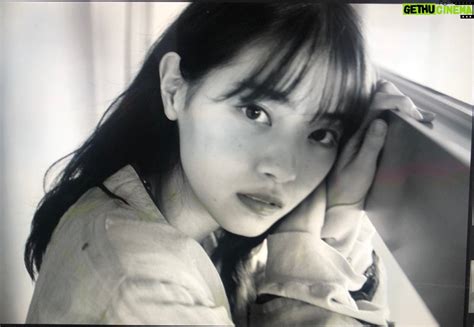 Nanase Nishino Instagram Barfout 6月号 発売中です🐯🗯 全部モノクロ写真なのが新鮮でした！ ありがとう