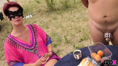 A Poil Dans La Voiture Xhamster