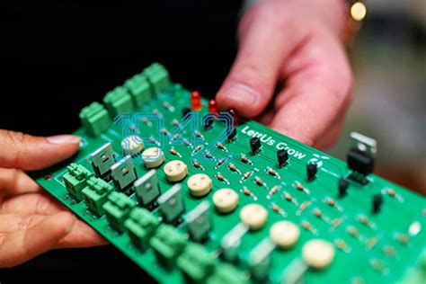 Pcb Assembly，pcba Oem Manufacturer 20 Years New Chip International Limited