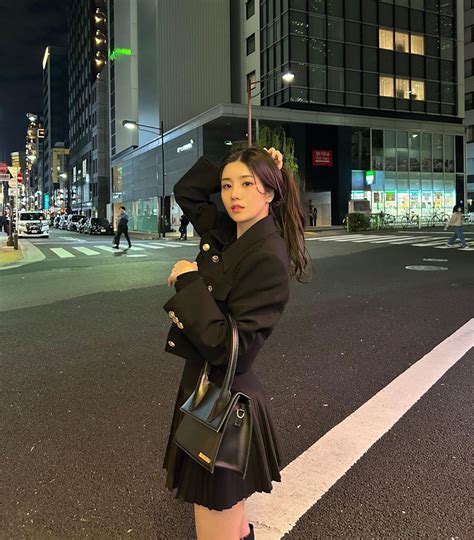 권은비 섹시시크 공존하는 명품 비주얼 인스타