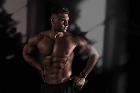 Ronnie Magro Body