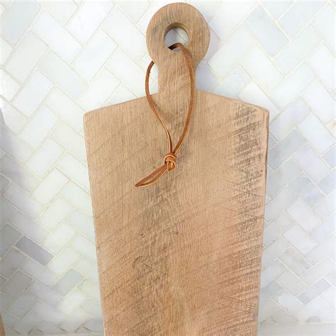 Rustic Sustainable Oak Serving Board Bellestyle