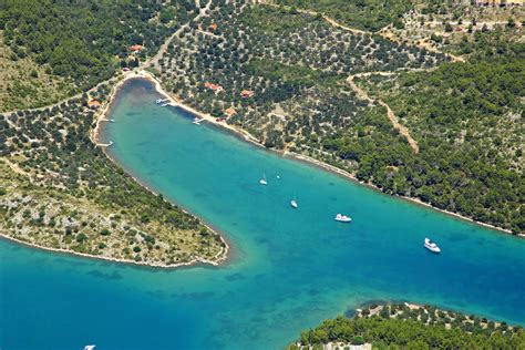 Uvala Magrovica Marina In Sali Dugi Otok Croatia Marina Reviews Phone Number