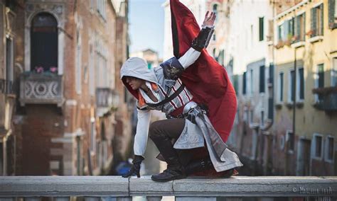 20 Incredible Assassins Creed Cosplay From Around The Web N4g