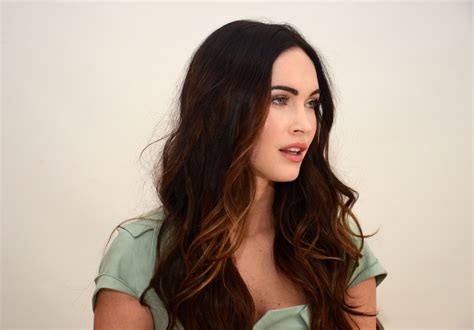 Megan Fox Supergirl Wallpaper Wallpapersafari
