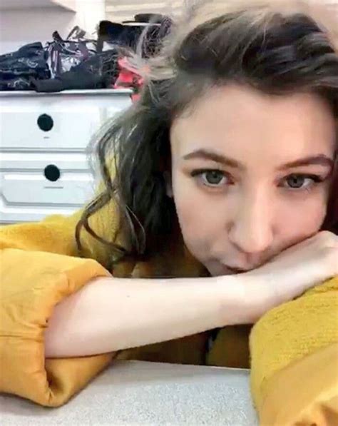 Pin De 𝐊𝐚𝐭𝐞 En • Katelyn