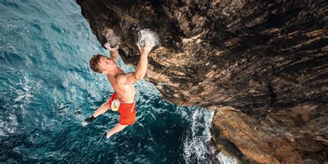 Rock Climber Magnus