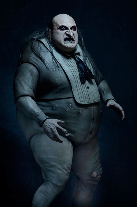 Batman Returns 14 Scale Action Figure Penguin Danny Devito Neca