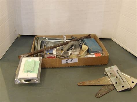 Lot Shelf And Gate Brackets