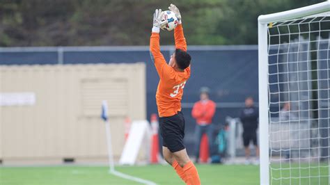 Daniel Lomeli Mens Soccer Csu Monterey Bay Athletics