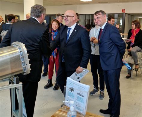 Visite De M Bonnell Secrétaire Général Pour Linvestissement Mincatec Energy