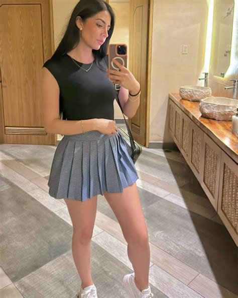 Daniela Mendoza Jorge Danimendozaj • Instagram Photos And Videos