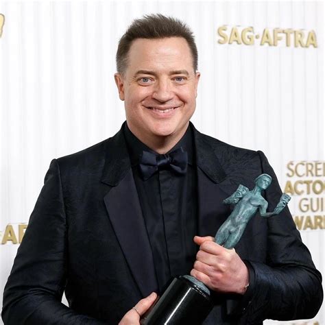 Брендан Фрейзер получил награду Гильдии киноактеров за лучшую мужскую роль 27 02 23 20 44