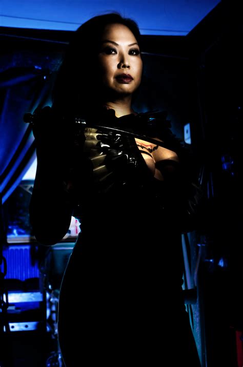 Asian Femdom And Fetish Photo Gallery Madame Li Ying