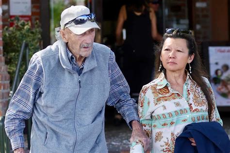 Gene Hackman May Have Died Nine Days Before Being Found Investigators Say Gazettely