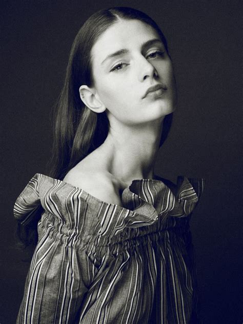 Photo Of Fashion Model Daniela Aciu Id 599999 Models The Fmd