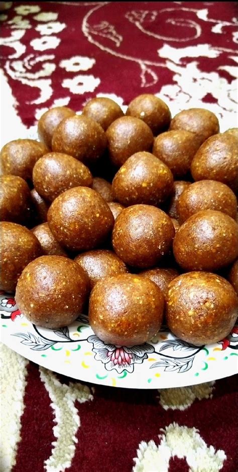 Desi Mitahi With Dry Fruits