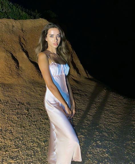 Night Beauty Scrolller