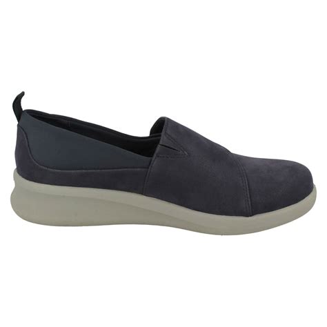 Ladies Clarks Cloud Steppers Loafer Styled Shoes Sillian20ease Ebay Uk