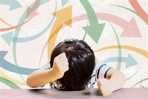 خیال‌بافی و بی‌قراری می‌تواند نشانه این بیماری باشد