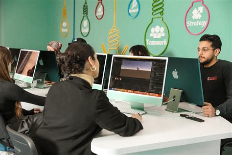 საქართველოს უნივერსიტეტი შესაძლებლობების 20 წელი Entrepreneur