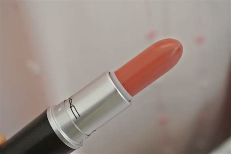 The Beauty Bud Feeling Sexy In MAC Kinda Sexy