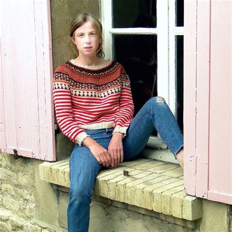 Knitting Classes — Loop Knitting