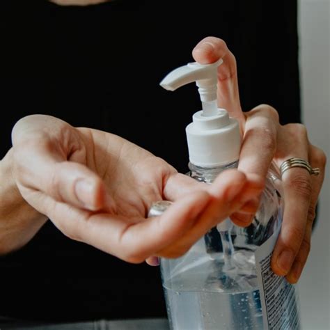 Stream Sample Radio Assignment By Lynn Listen Online For Free On