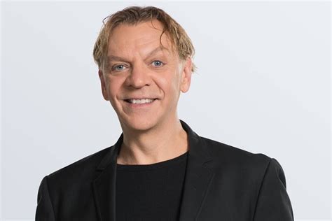 Malaise Une Grosse Flatulence De Marc Labrèche Fait Réagir Sa Mère