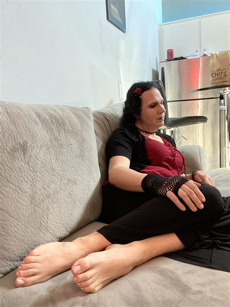 A Page For Foot Lovers Scrolller