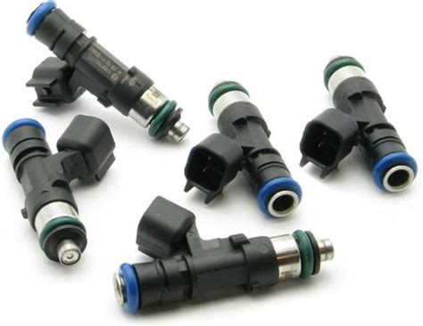 Deatschwerks 5 Wtryskiwaczy 550ccmin Ford Focus Mk2 Strs Dw17u0005505