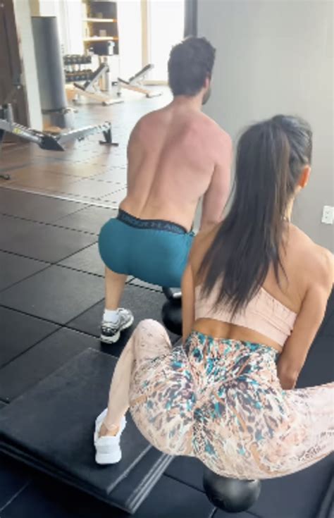 Nicole Scherzinger Kicks Off 2025 With Strength Workout