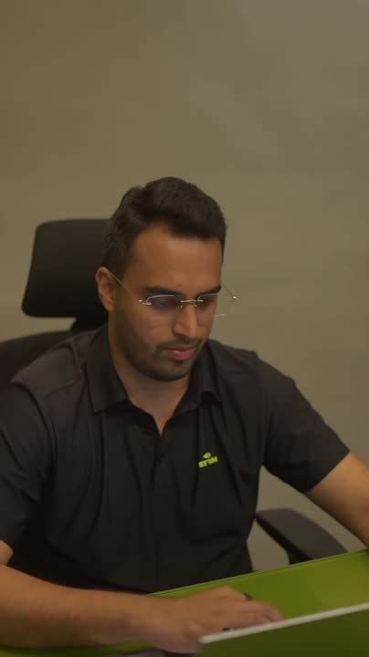 [video] Strch On Linkedin Strch Strchindia Strchunlimited Activewear Fitnessoutfit