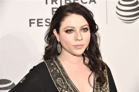 Morte Da Atriz Michelle Trachtenberg Aos 39 Anos Uma Homenagem A Uma