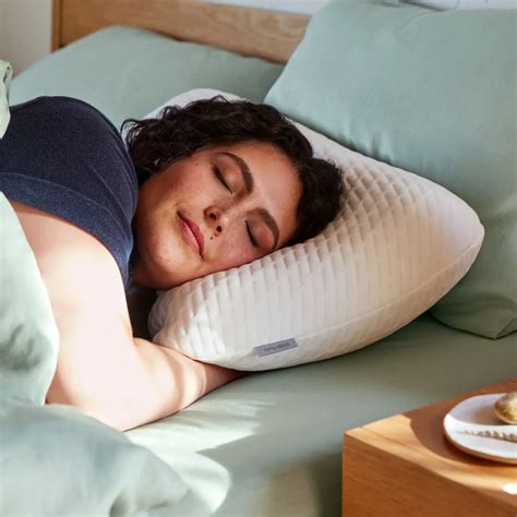 5 Softest Pillows With Natural Materials 2024 Review The Good Trade