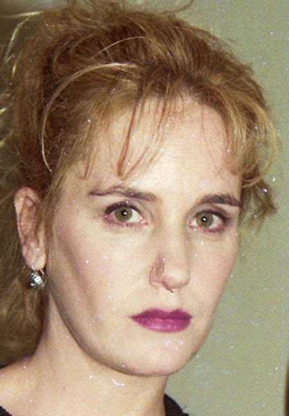 נטע מורן סקירה סרטים וסדרות אידיבי