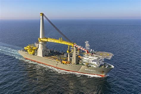 Alan Ogg On Linkedin Drillship Turned Crane Vessel Gearing Up For Three Us Offshore Wind…