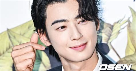 사진 아스트로 차은우미소 천사