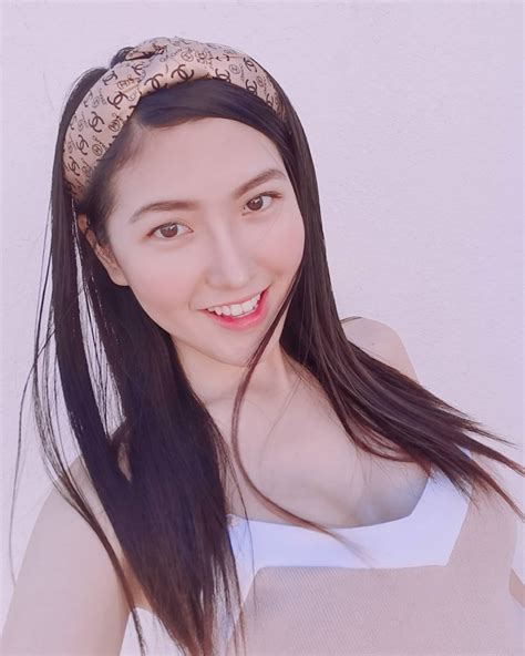 Joannah See On Instagram “day 12 Of Quarantine 🔒 Joannah Selfie Potd