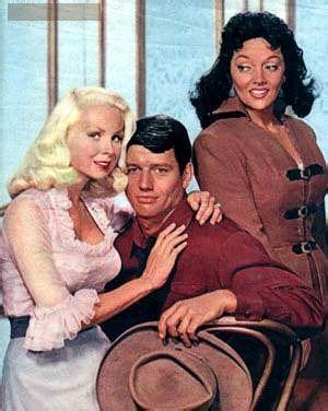 Joi Lansing Ralph Teager Mari Blanchard In Klondike Lansing