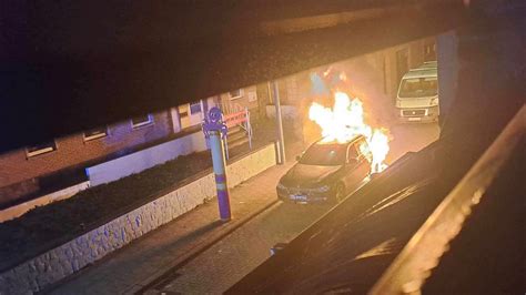 Auto Uitgebrand In Tisselt Onderzoek Naar Brandstichting Gestart Rtv Auto Uitgebrand In Tisselt Onderzoek Naar Brandstichting Gestart Rtv