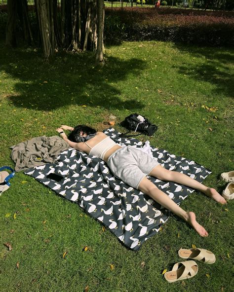 苏不语 Subuyuuu • Instagram Photos And Videos