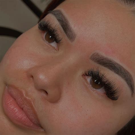 My Combo Brows Mega Lashes Easy Morning Routine 🧘🏽‍♀️👏🏽