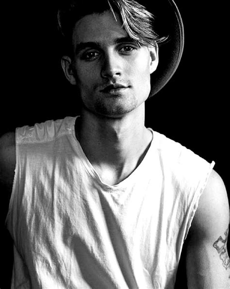 Shayne Davis Beautiful Strangers