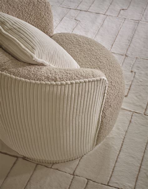 Sarah Kaye Representation Chris Everard