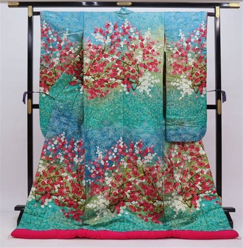 Uchikake Kimono Wedding Kimono Japanese Kimono Robe Japanese