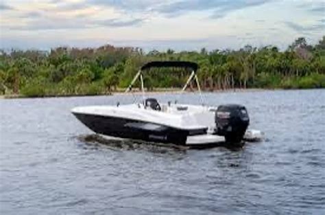 Rent A Bayliner Element E18 In Newport Beach Ca On Boatsetter