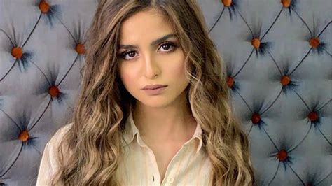 Hala Al Turk Dances Barefoot On Stage Al Bawaba